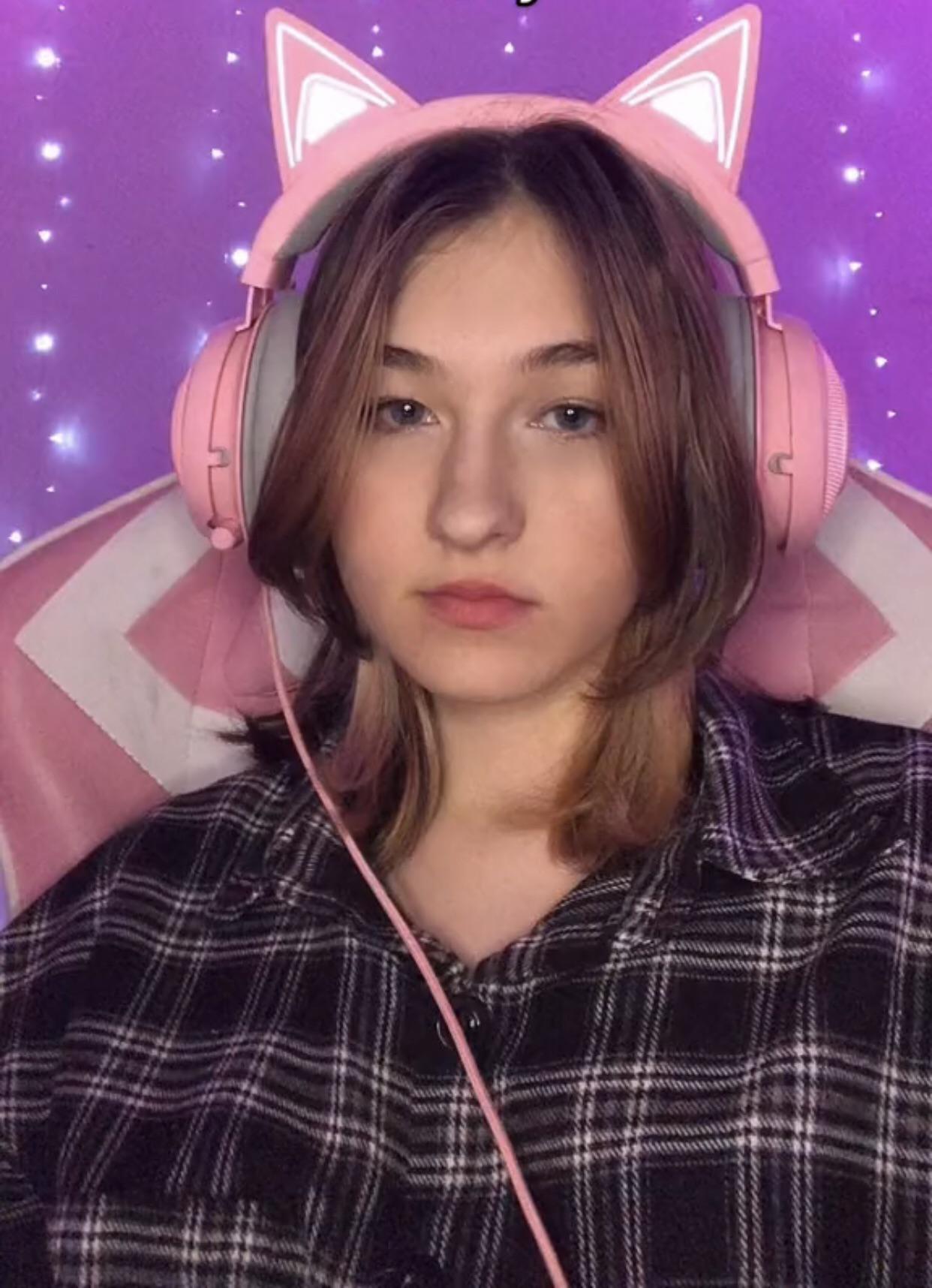 head empty just coleynt | Scrolller