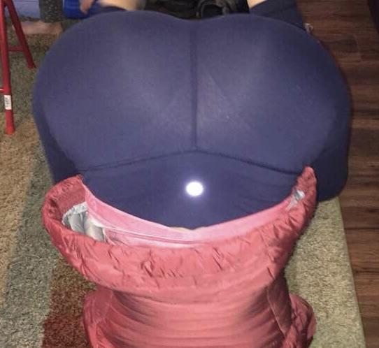 Head stand | Scrolller