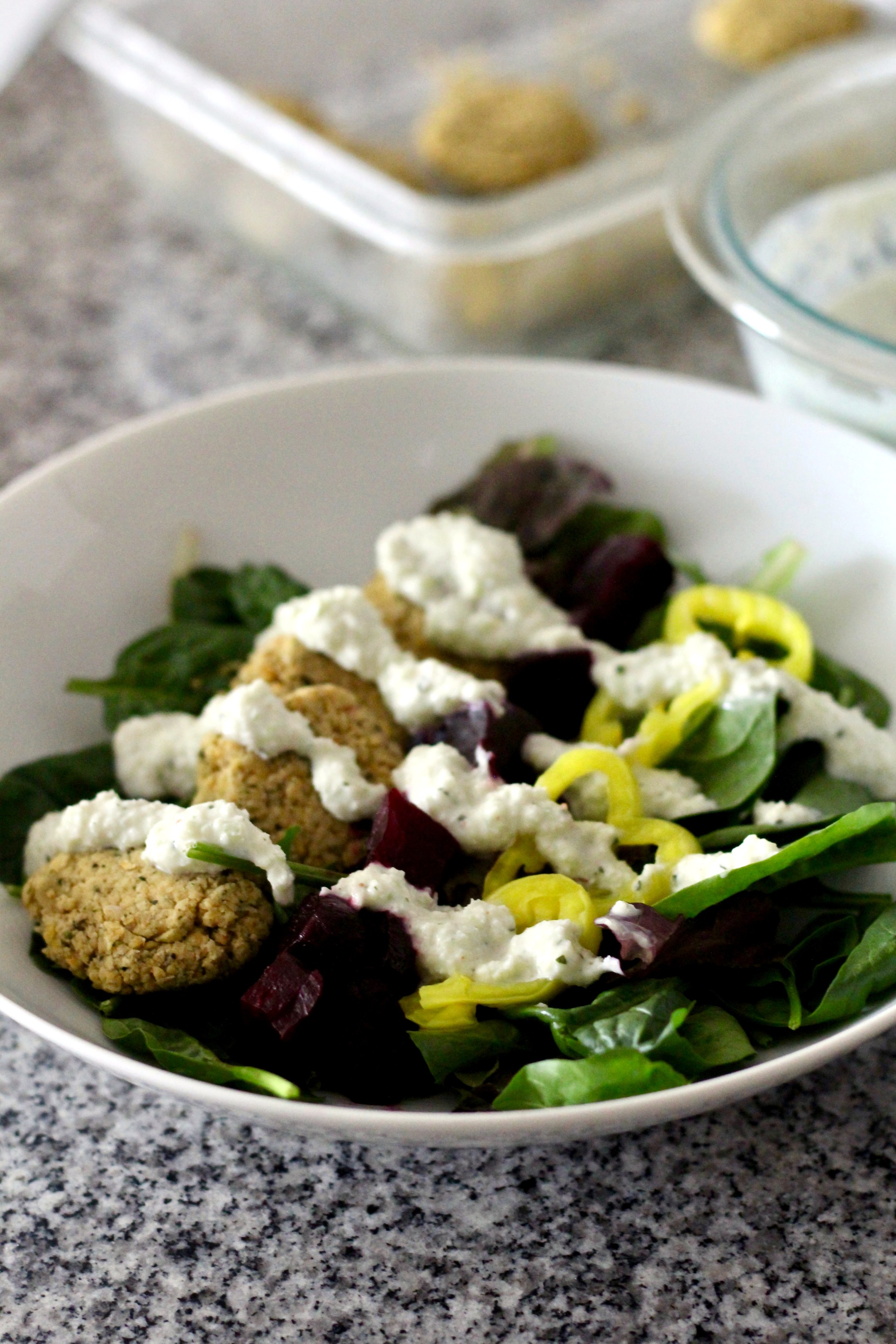 Healthy Beet and Falafel Salad | Scrolller