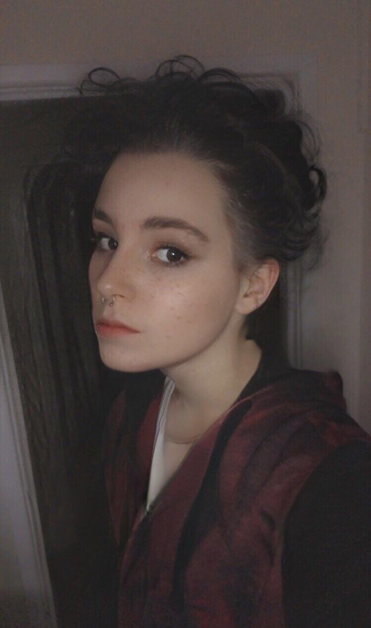 [17M] sorry! mistyped the first time round. am i ugly? | Scrolller