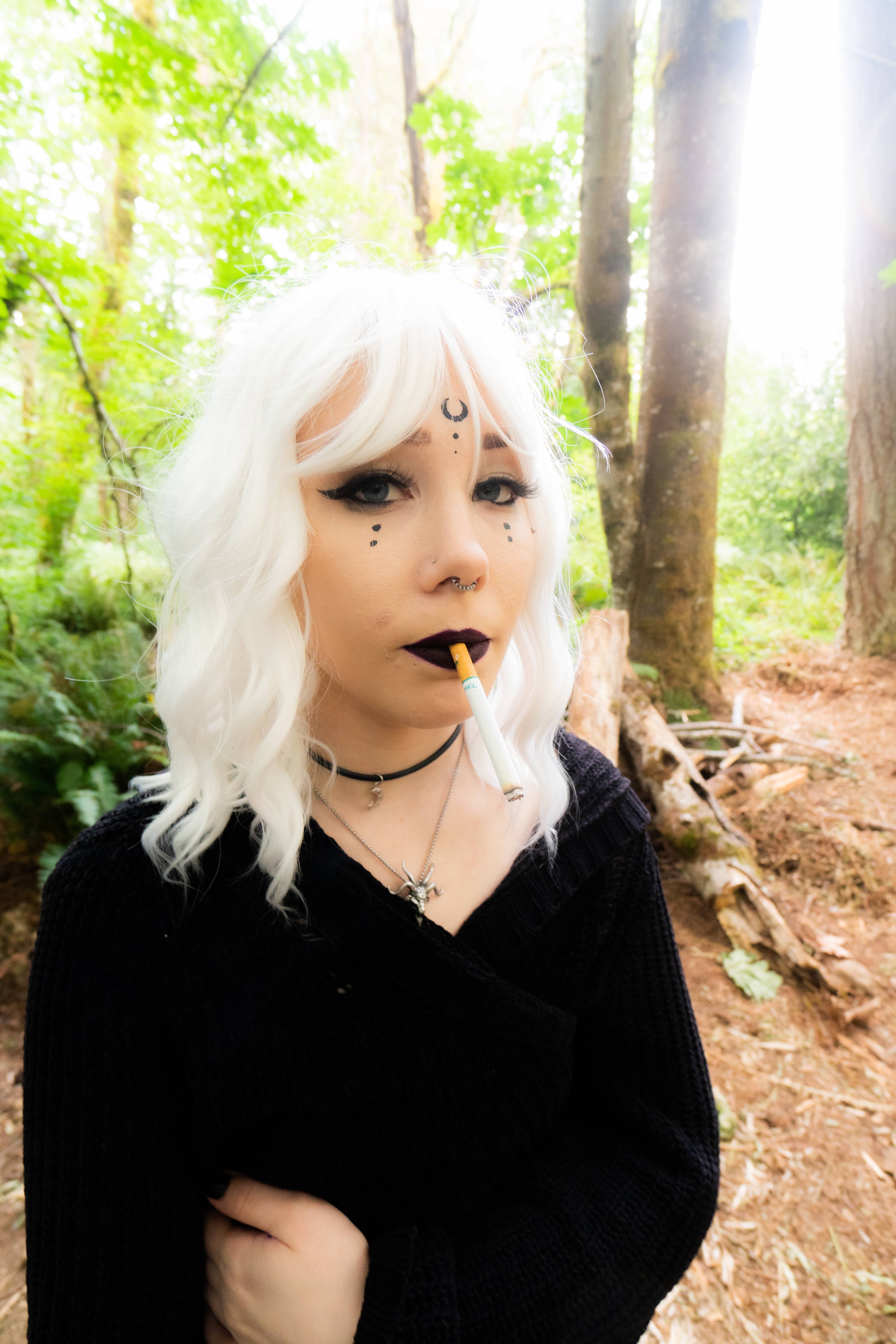 Fay 😊 | Scrolller