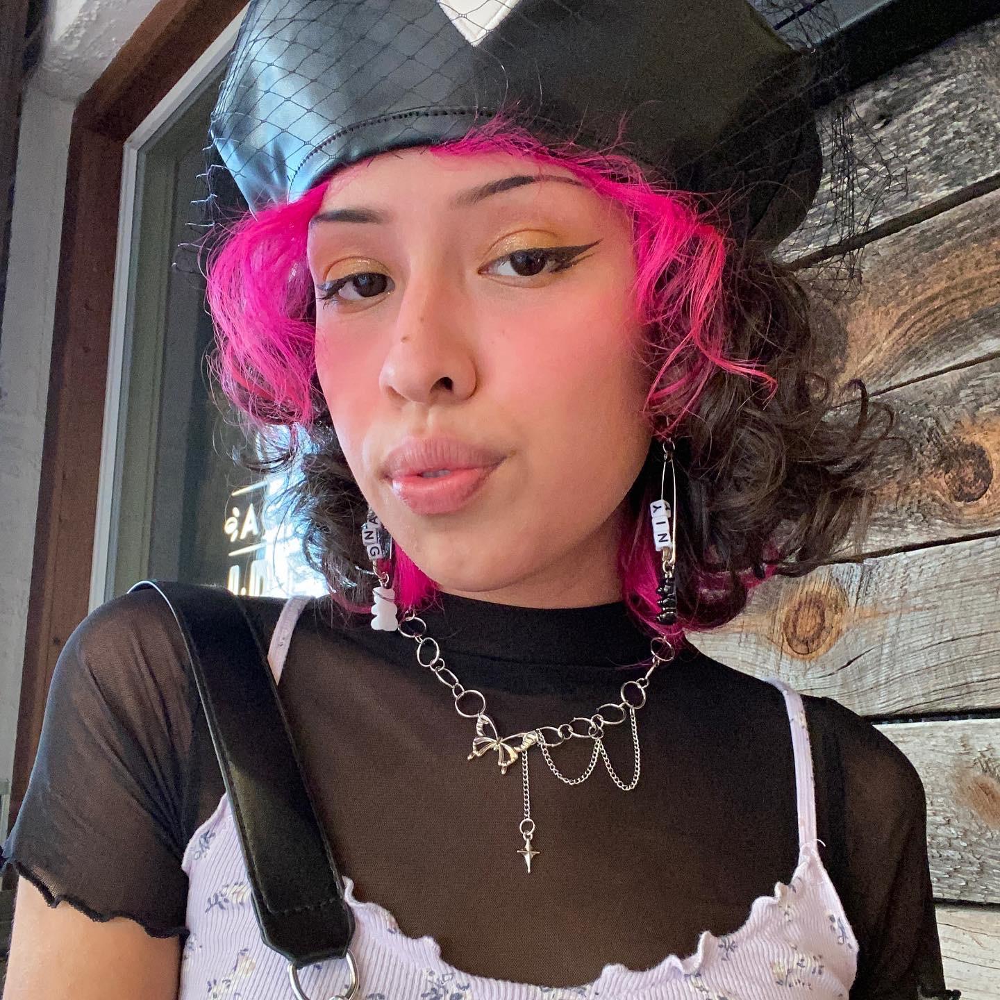 Hello first time posting here ! | Scrolller