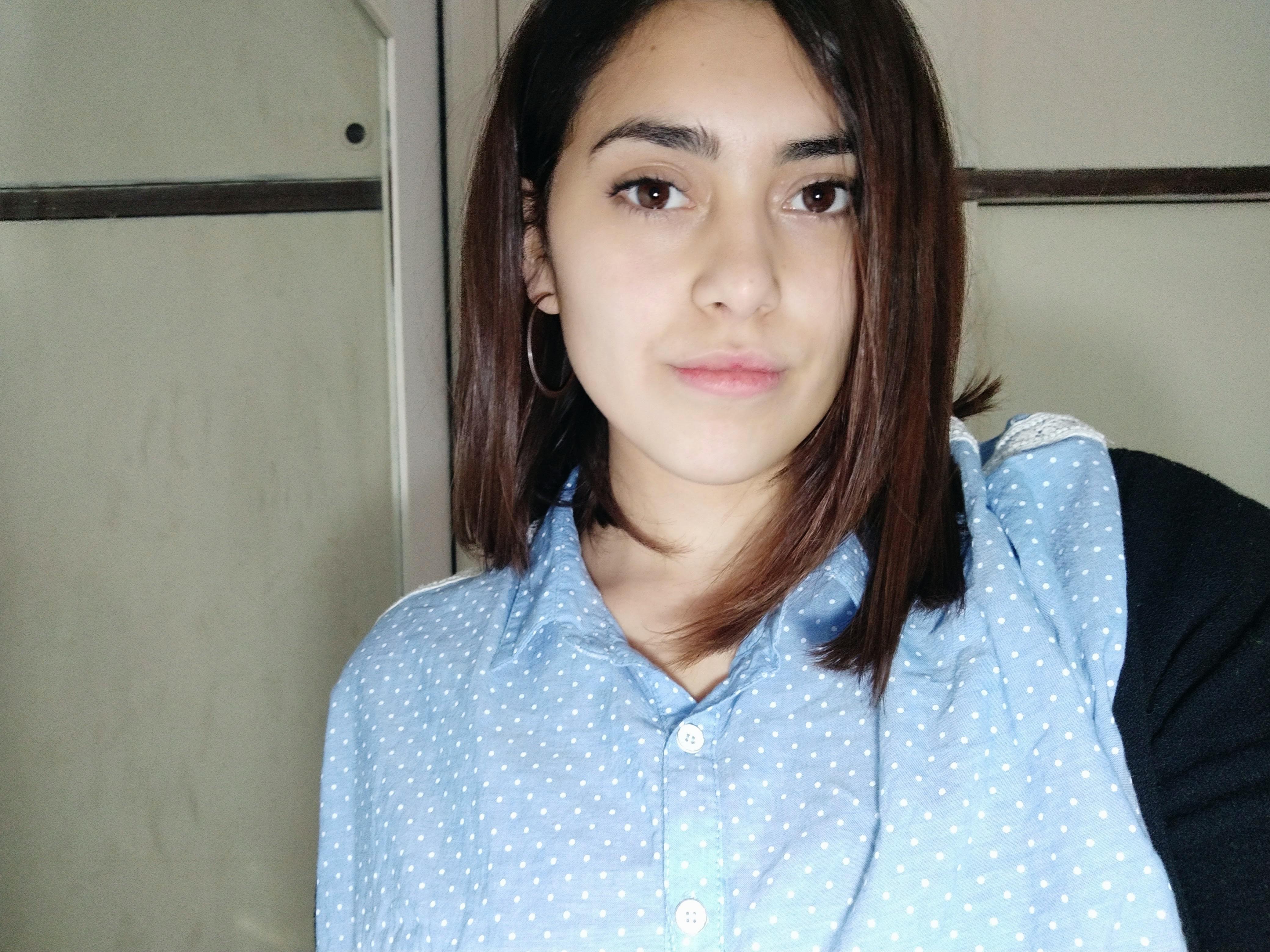 Hello 😀 | Scrolller