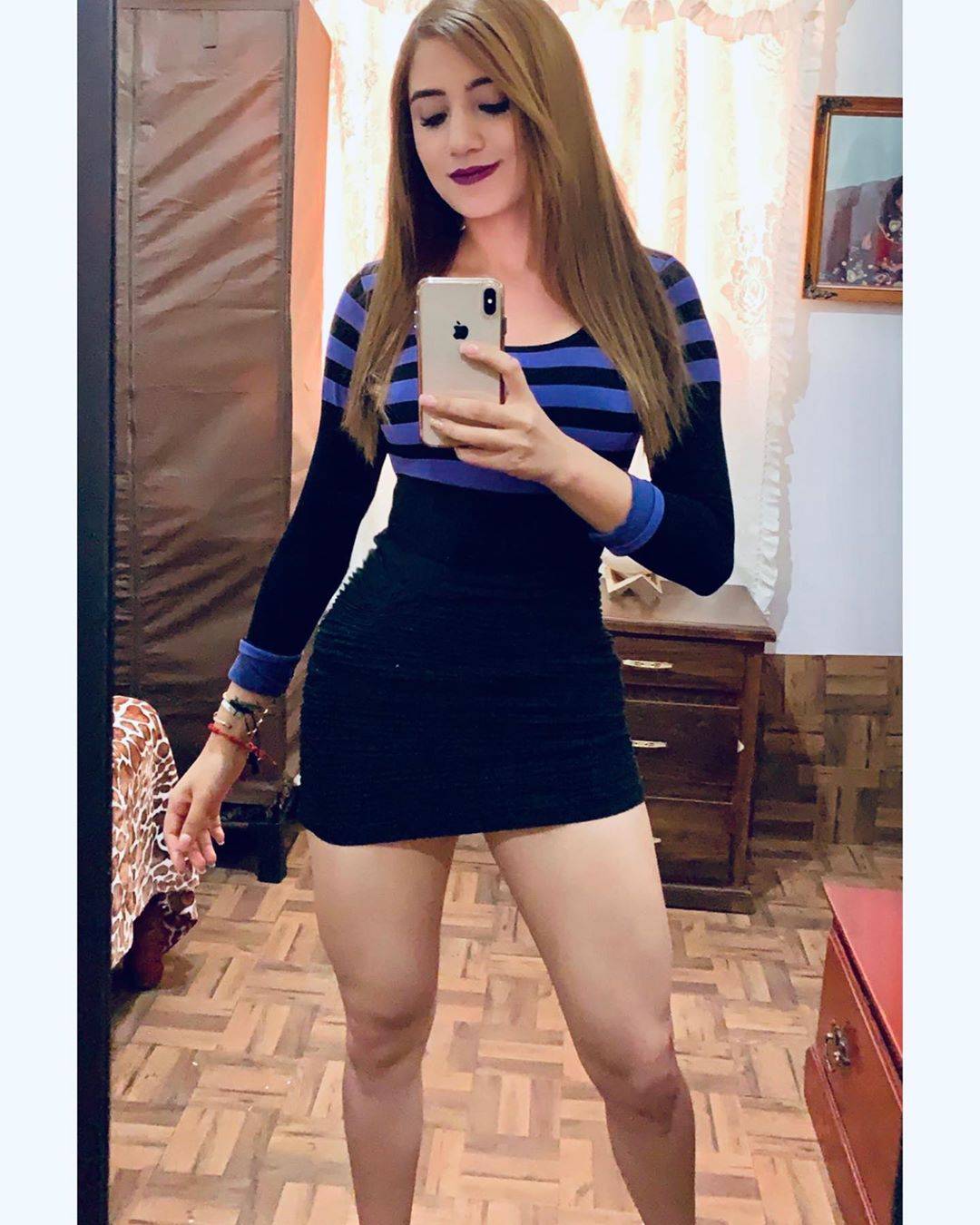 Hello I'm mistress jenny I'm looking for slave to own f4m DM me on kik jenny17593 | Scrolller