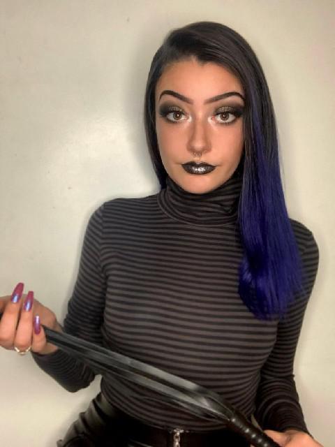 Am a Mistress looking for a beloved Slave and understanding Slave if you are ready massage me on ...