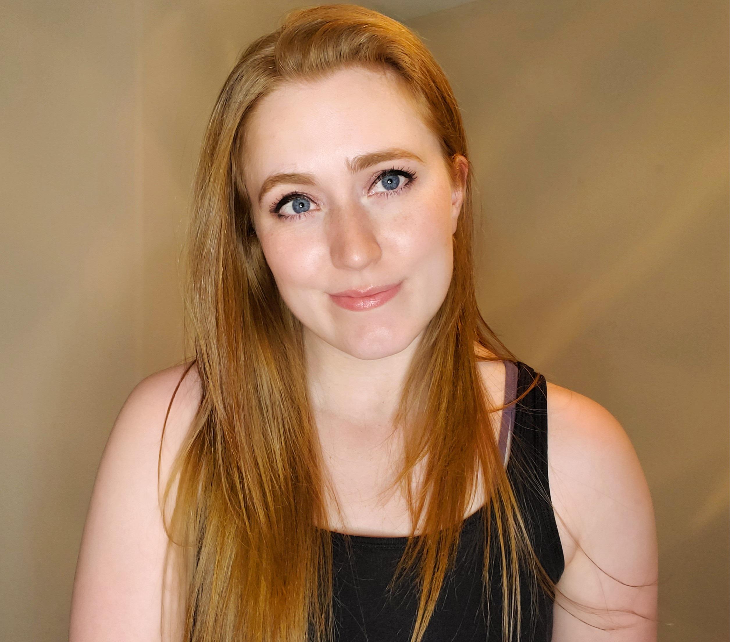 Hello my fellow redheads and redhead lovers 😊 | Scrolller