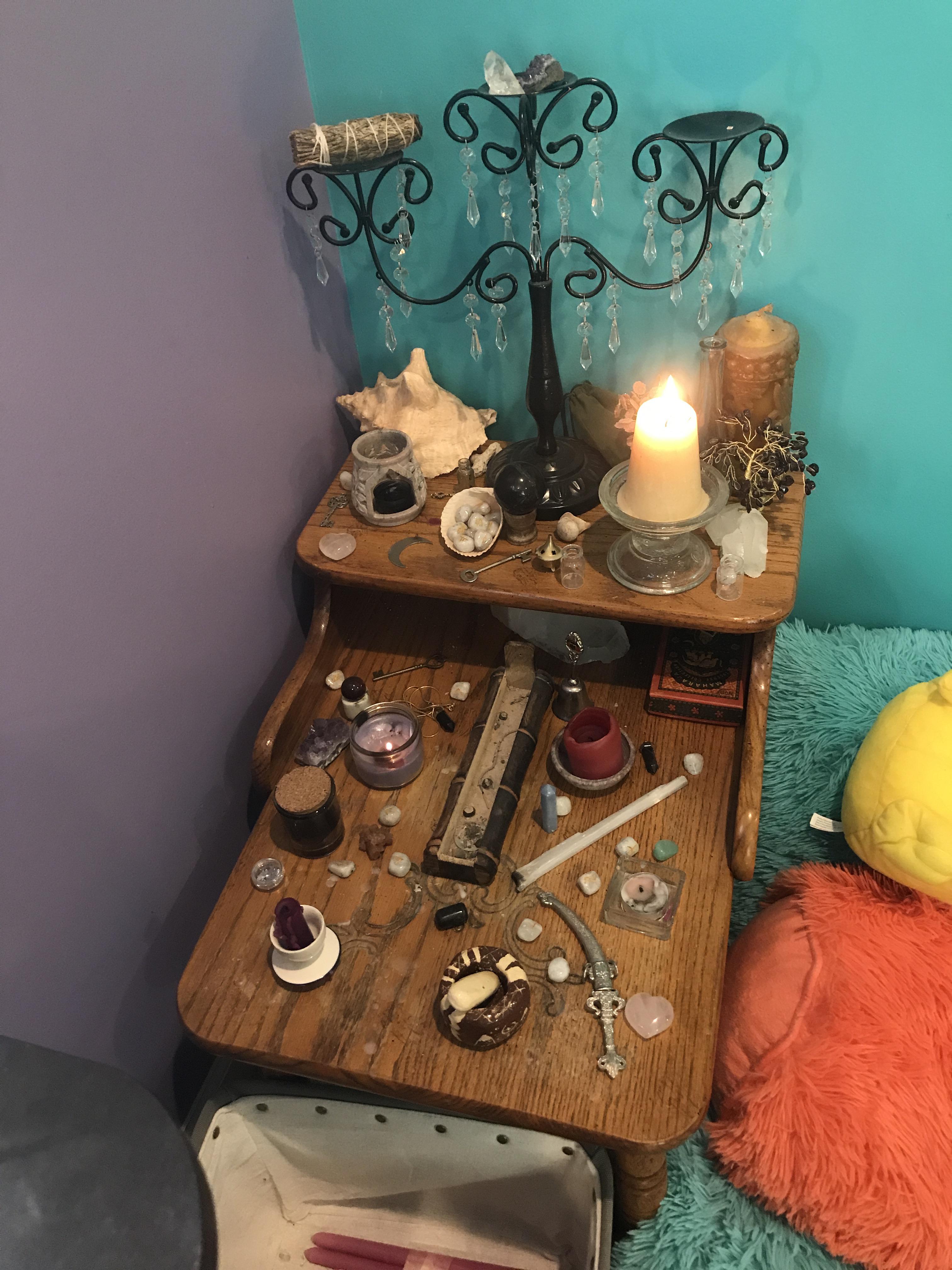 Hello there, just wanted to share my altar | Scrolller