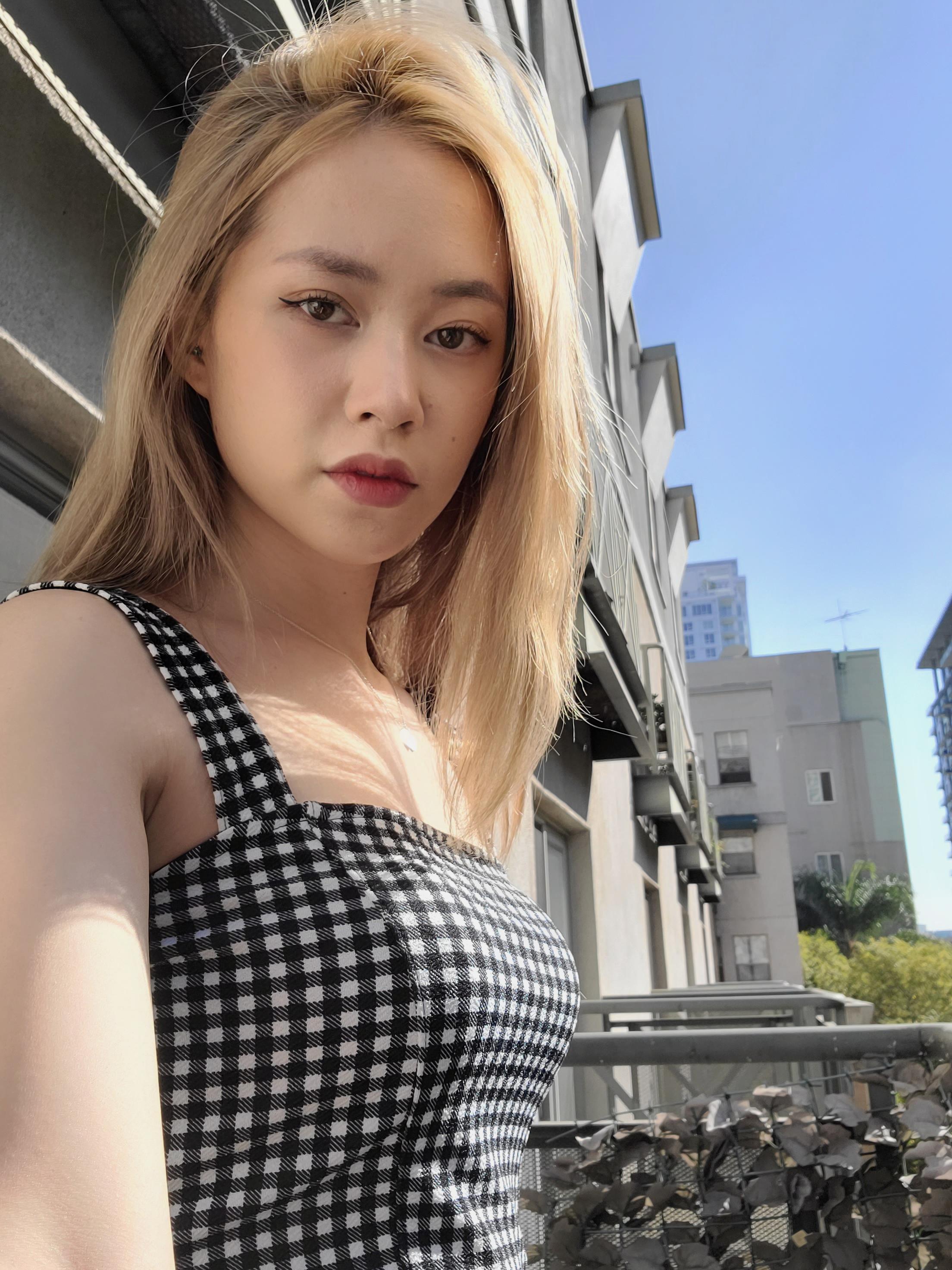 hello 😇 wanna be friends? | Scrolller