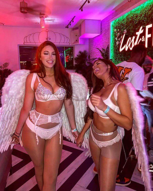 Help. Left | Scrolller