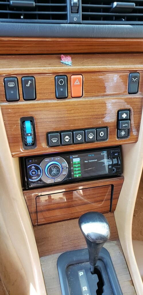 Help with buttons (see comments) | Scrolller