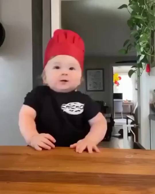 Helping His Mom To Make His First Pizza Scrolller