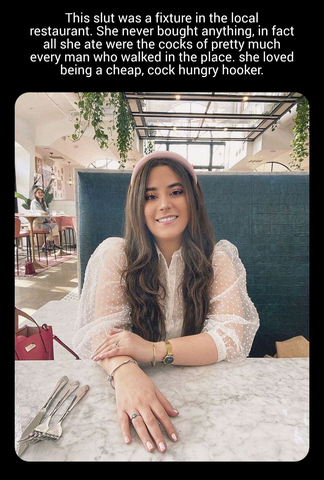 Her cute look made customers show up and her slutty mouth made them return | Scrolller