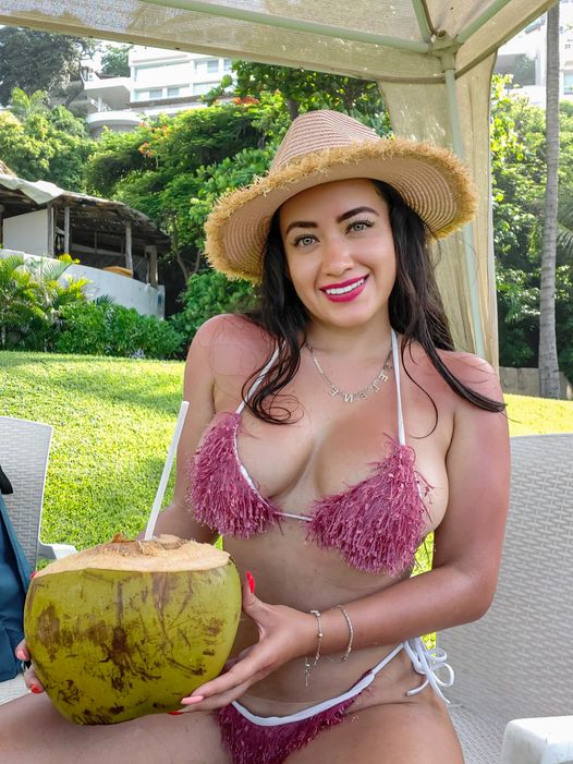 hermosa selene lindisima | Scrolller