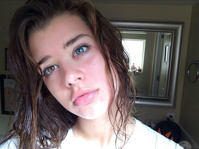 Heterochromia (Sarah McDaniel) | Scrolller