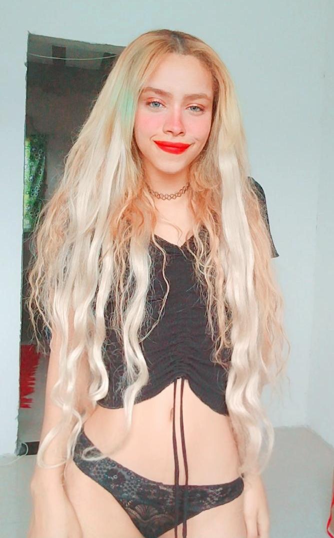 hey good morning I'm Rubi ASMR | Scrolller