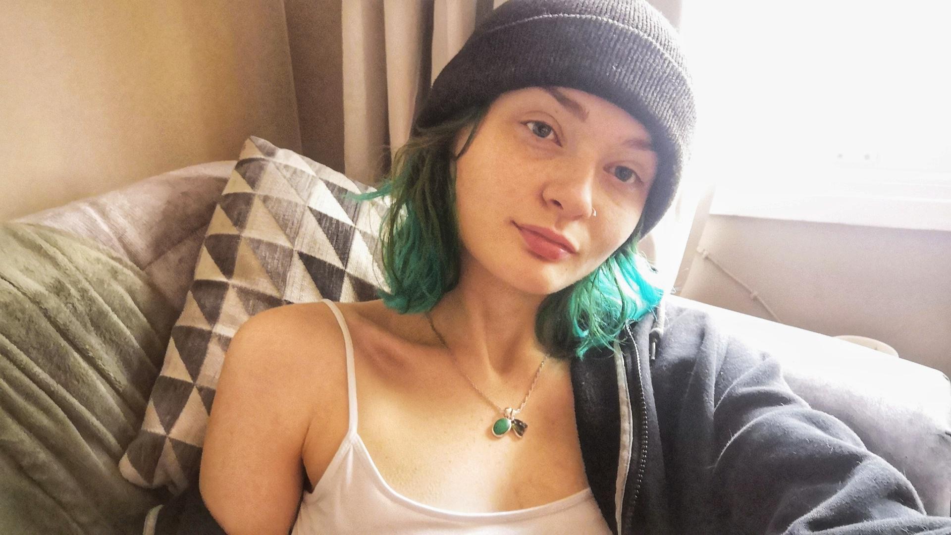 Hey hey hey [F23] | Scrolller