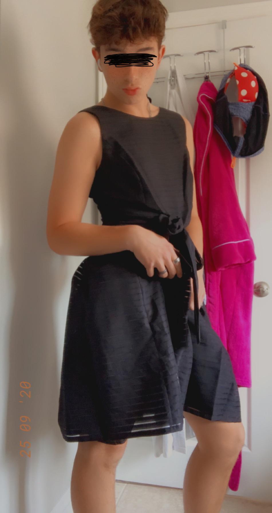 hi daddies:) | Scrolller