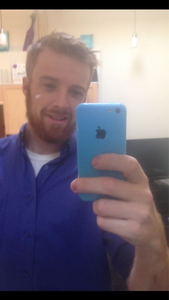 Hi everybody! | Scrolller