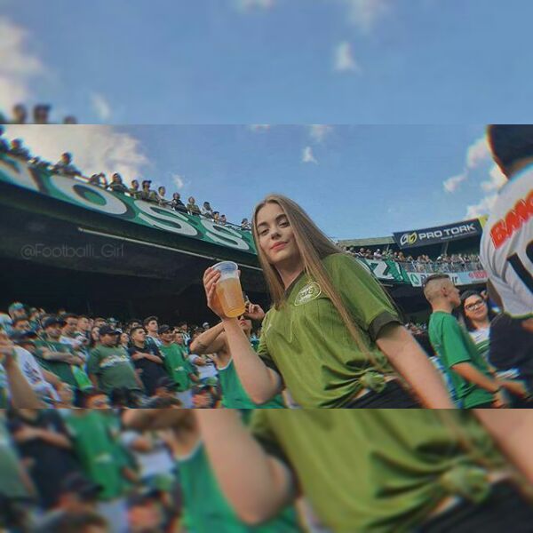 Hi friend | Scrolller