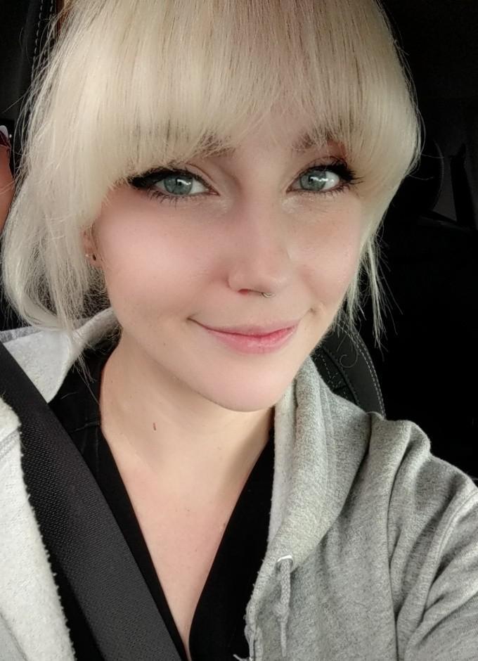 Hi 🥰 Happy Wednesday!! | Scrolller