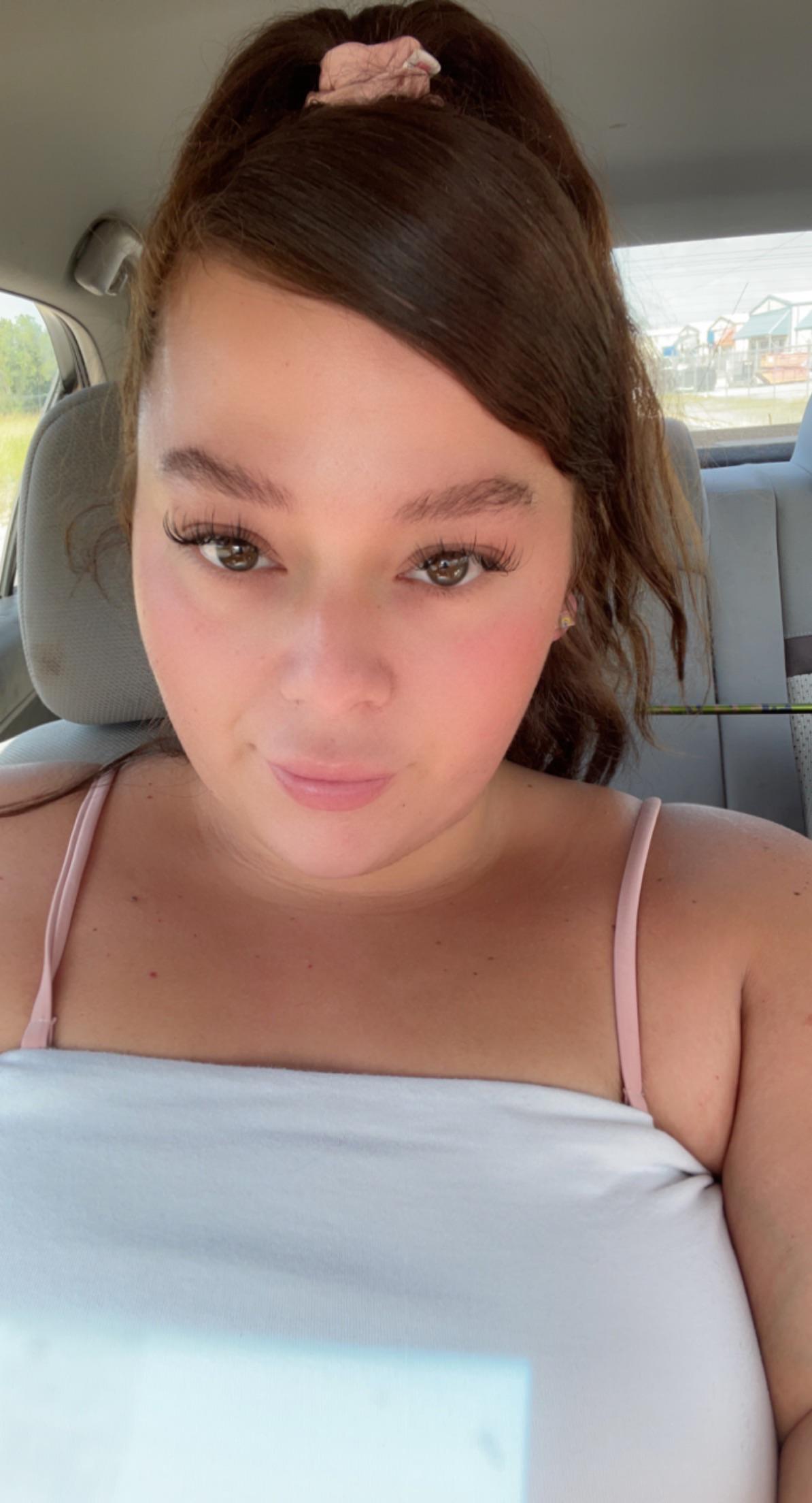 Hi there | Scrolller