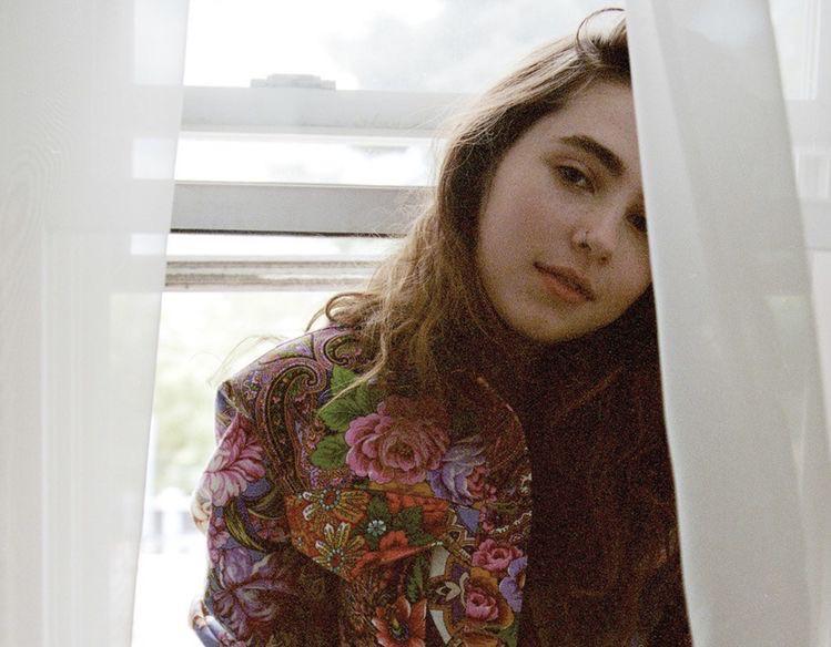 hide and seek | Scrolller