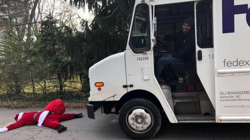 Highly competitive package delivery service | Scrolller