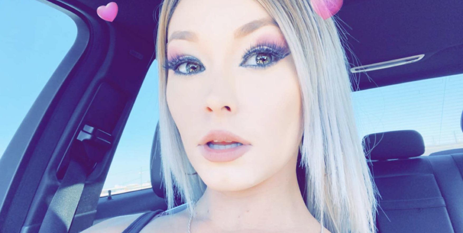 Hiiiii everyone !!!! Wanna see more pics??? DM ME ;) | Scrolller