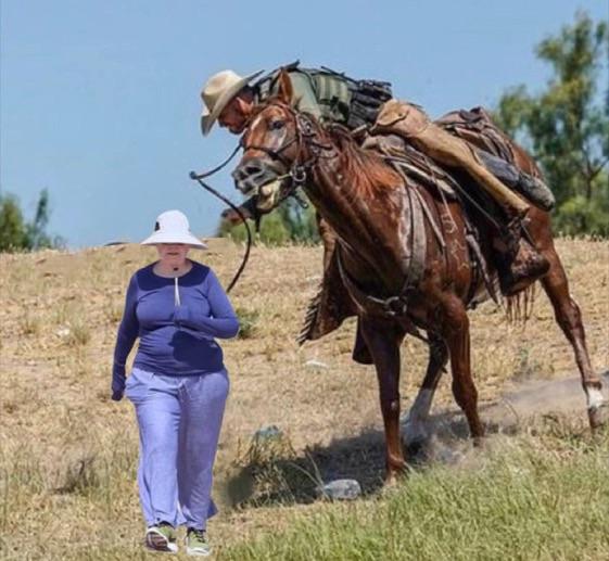 Hillary Clinton seen at the Mexican border | Scrolller