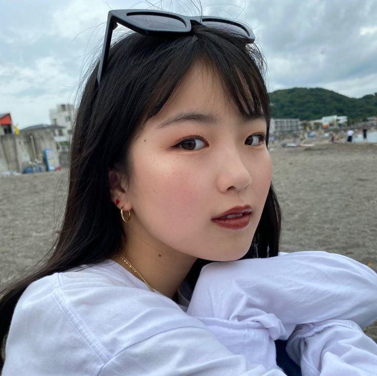 Hina Yoshihara | Scrolller