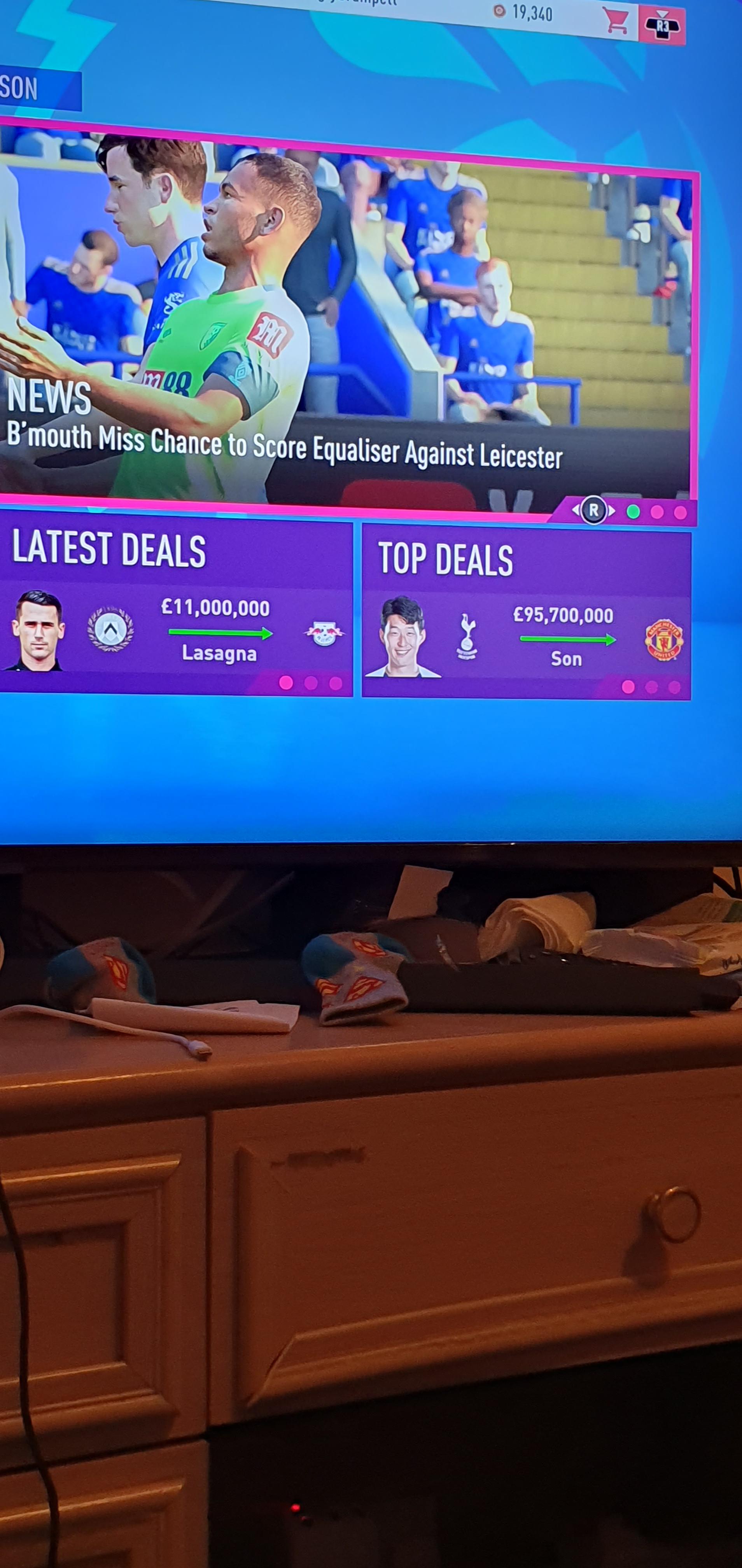 "Hiya dad, what's for tea?" | Scrolller