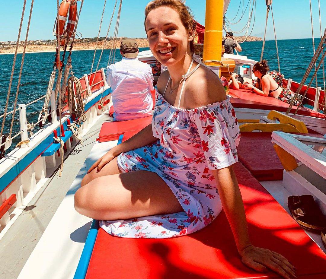 Holiday. | Scrolller