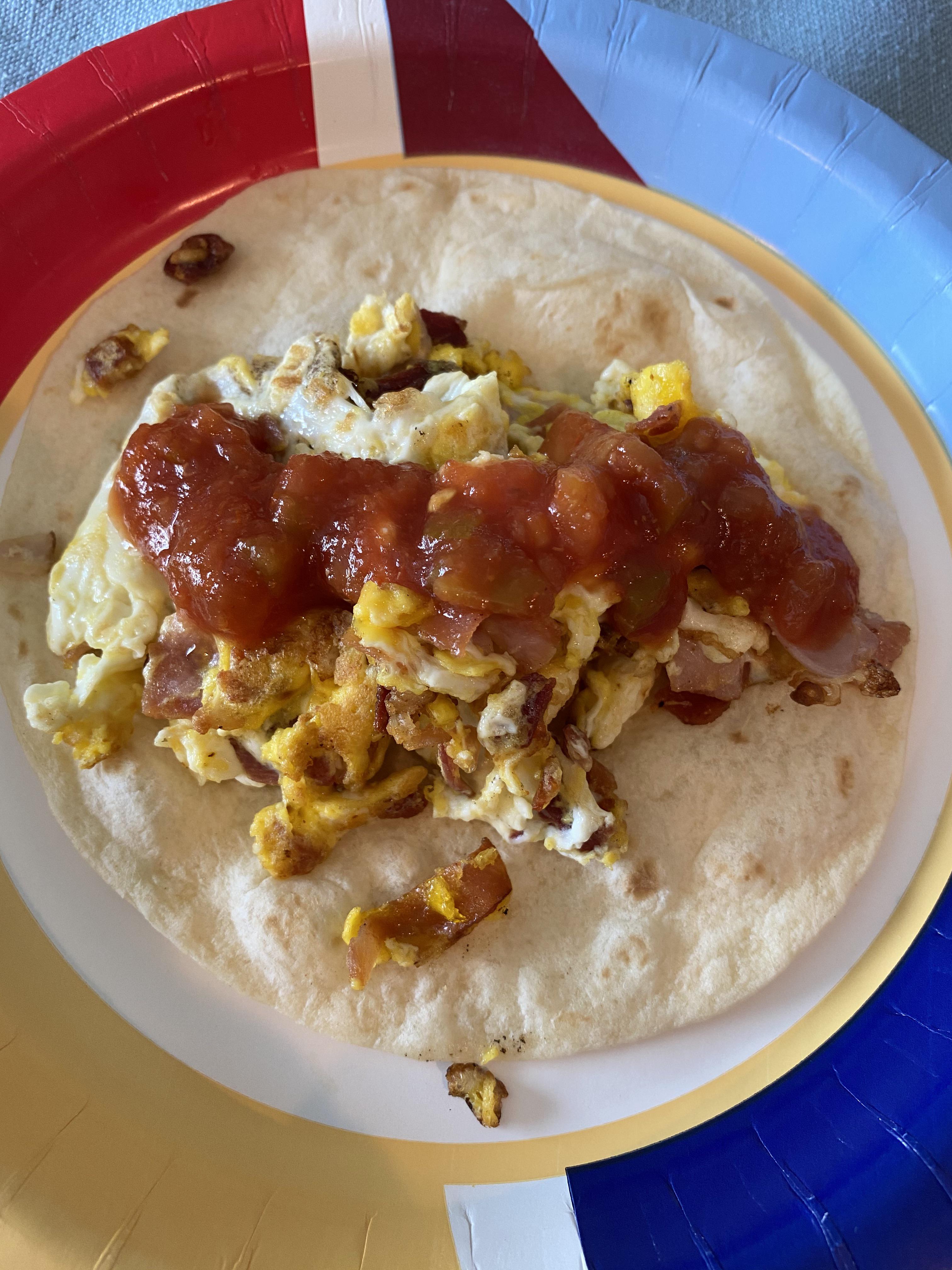 Home made breakfast taco 😋 | Scrolller