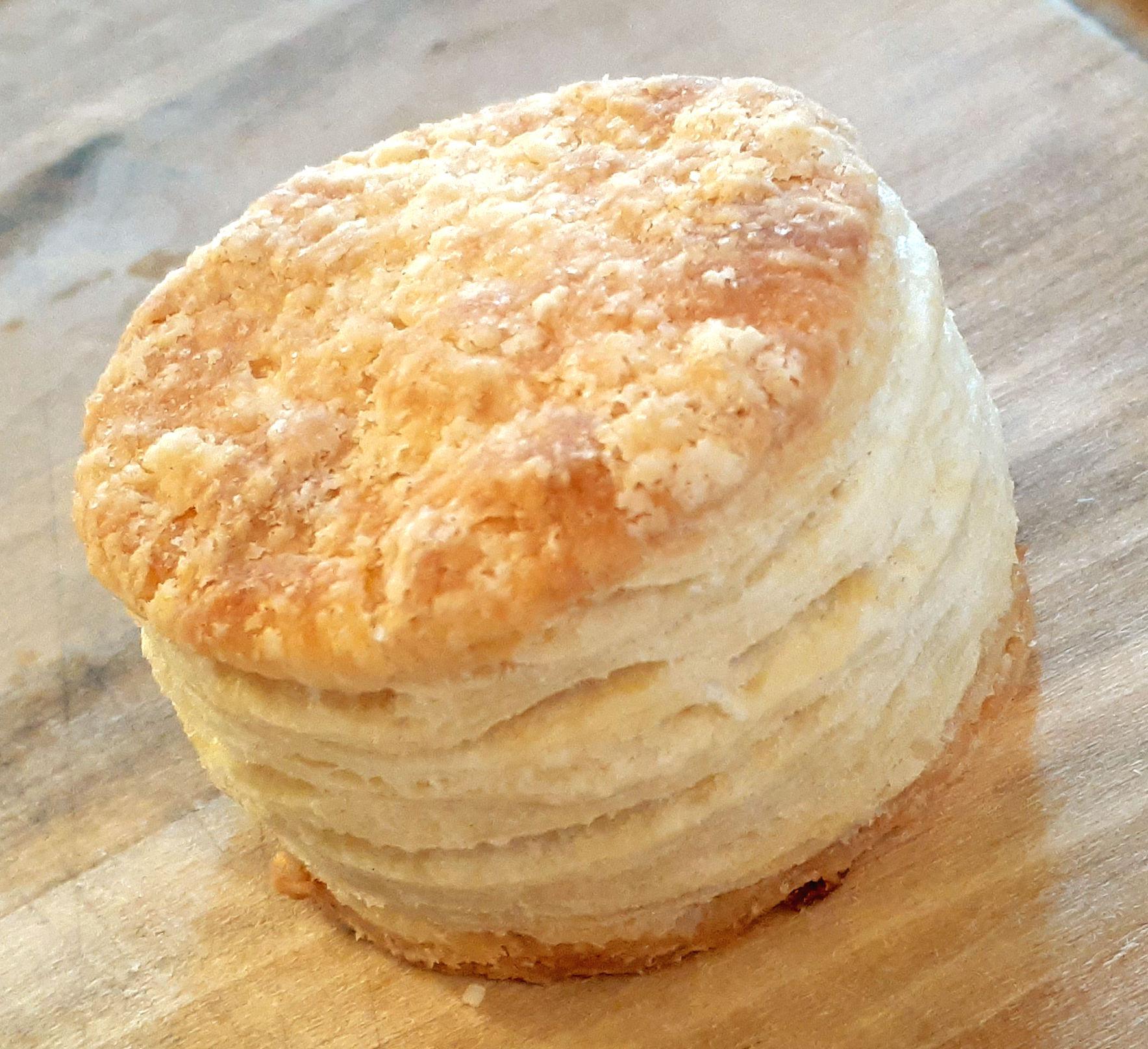 Flakey Buttermilk Biscuit | Scrolller