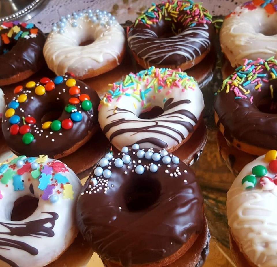 Homemade Donuts | Scrolller