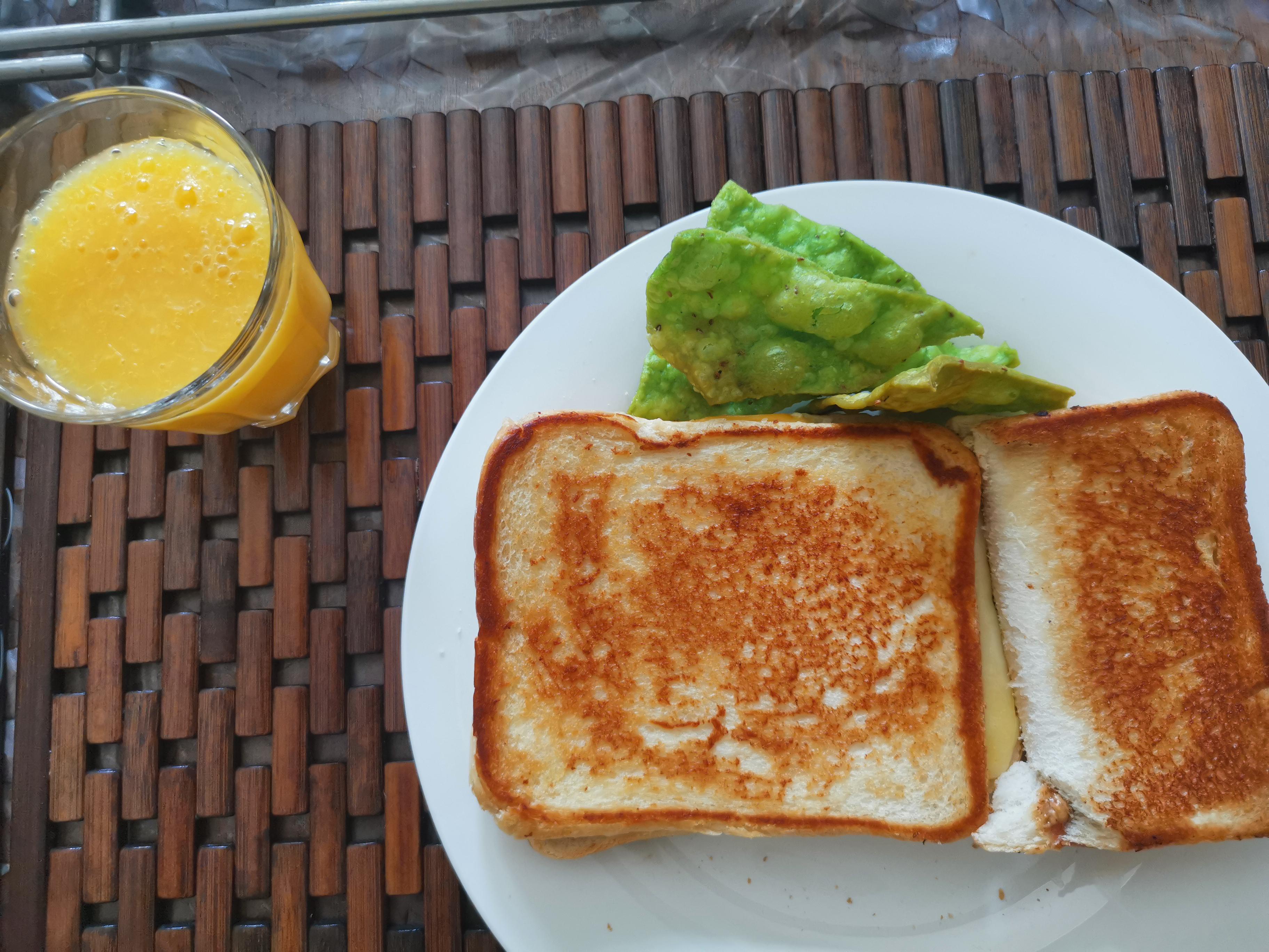 Homemade grilled cheese | Scrolller