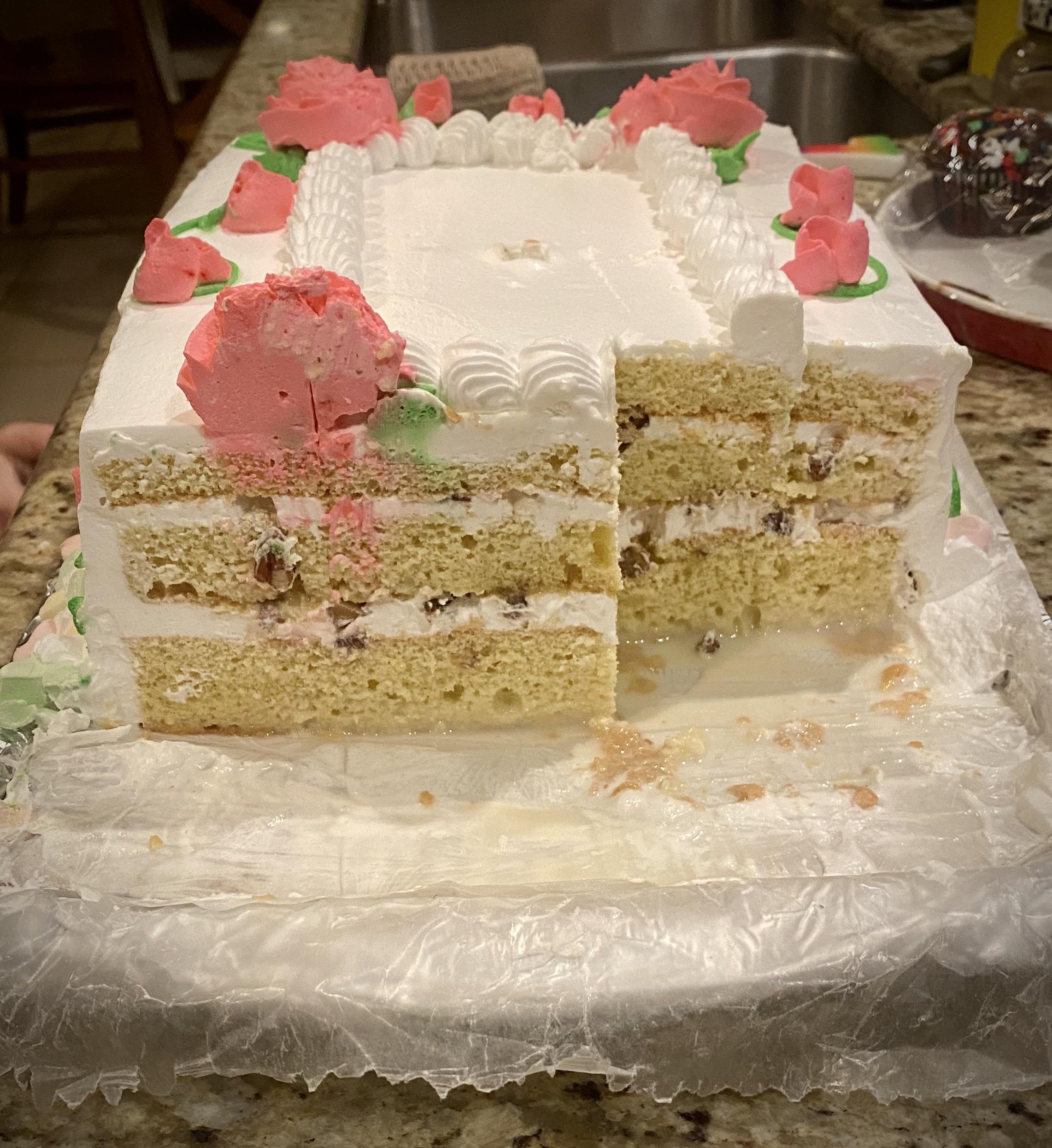 Homemade Not By Me Tres Leches For My Daughter S Birthday Scrolller