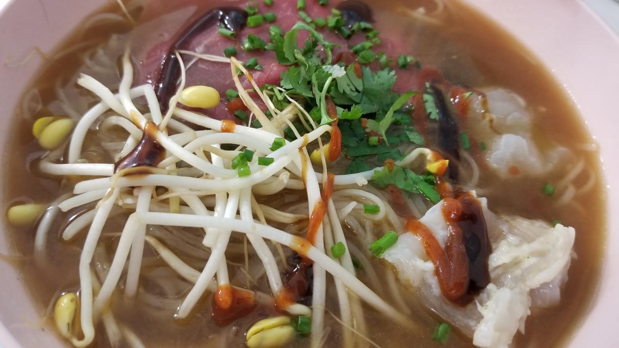 Homemade Pho -- Made with Fresh Beef Tendon and Flank Steak | Scrolller