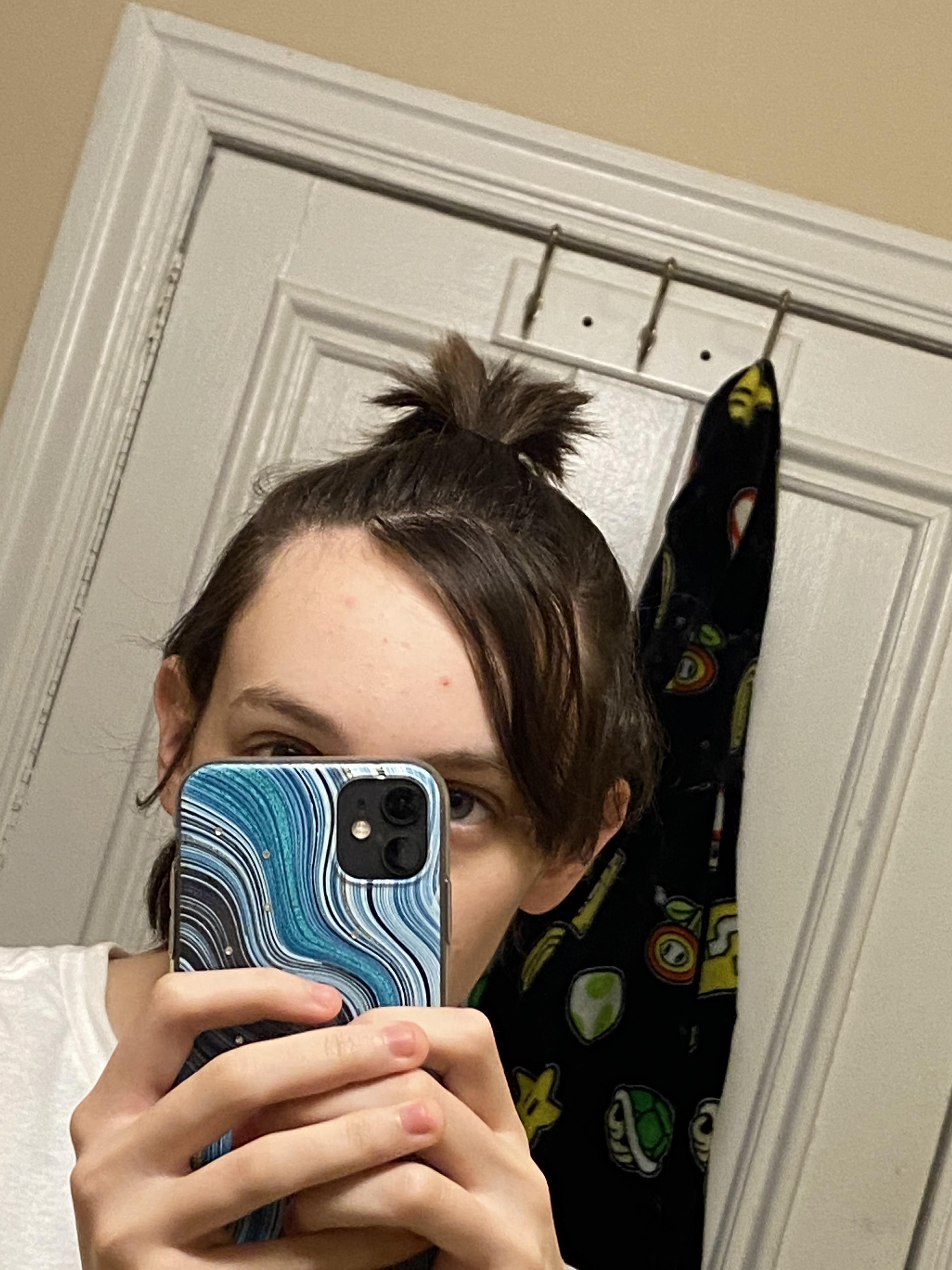 honestly don't hate my hair in a ponytail | Scrolller