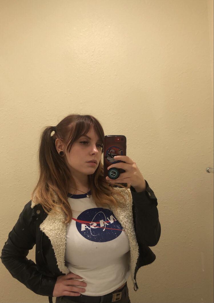 Honestly, need a self confidence boost 🤷‍♀️ F23 | Scrolller