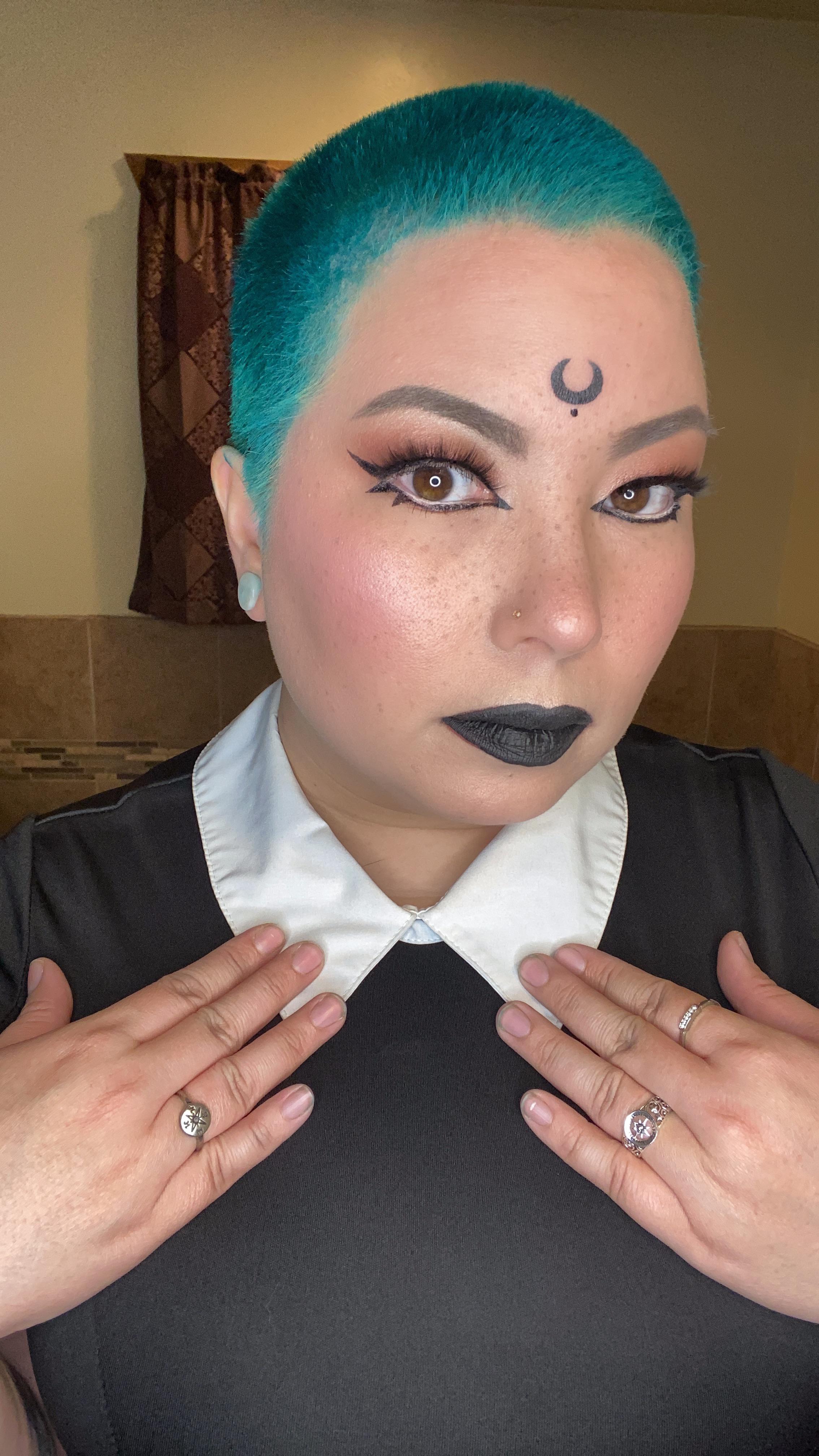 Honestly wanted a cute look today and it just... kept getting darker... so I went with it ...