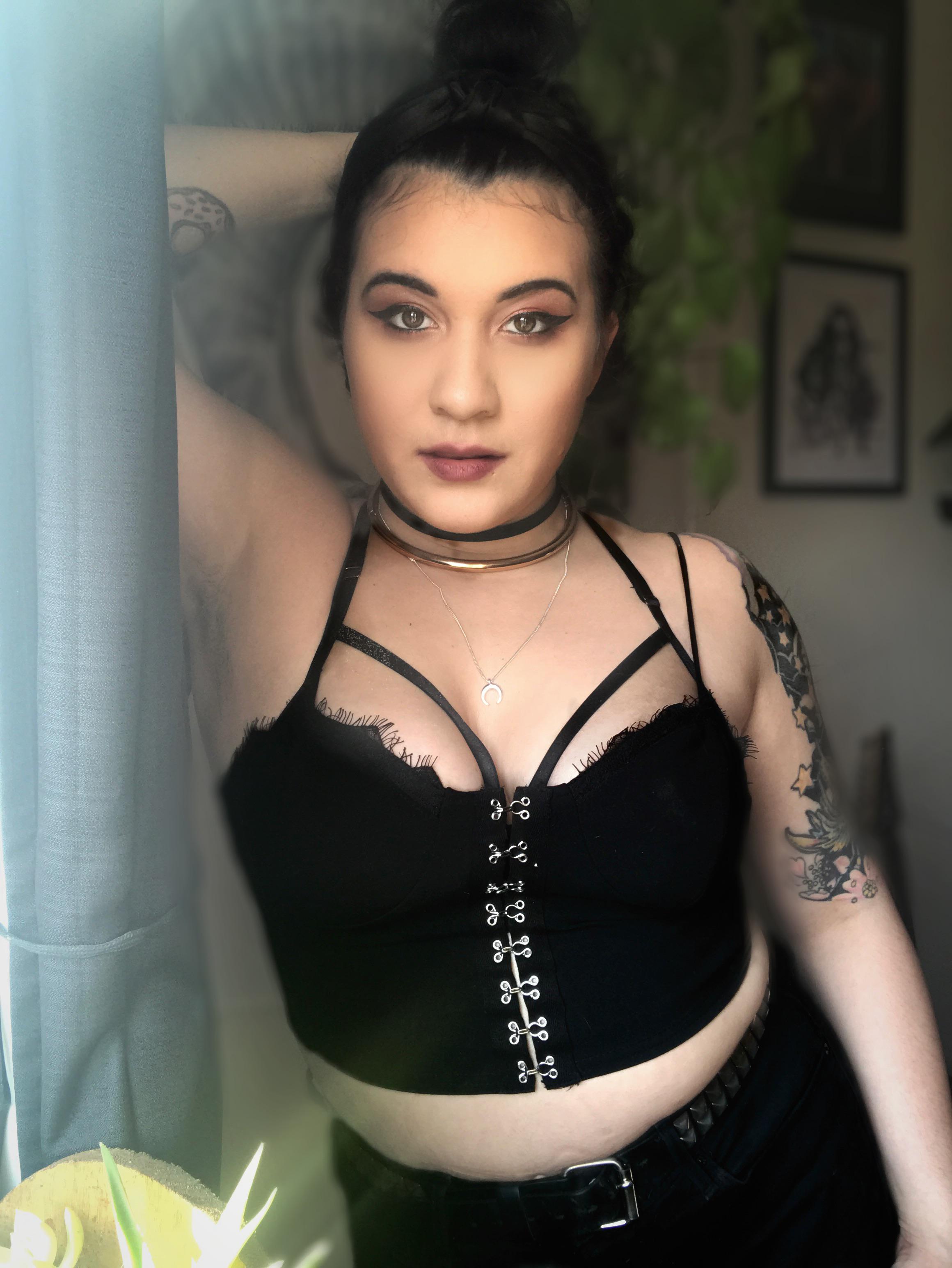 Hope Everyone Is Having a Good Week 🥰 | Scrolller