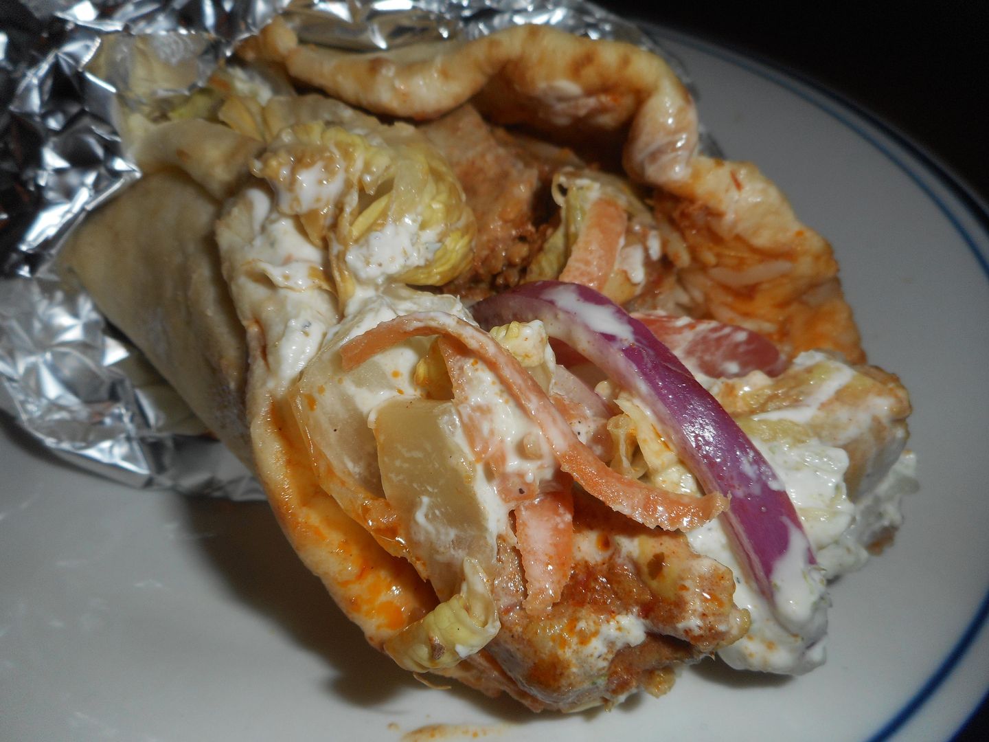 Hot chicken curry naan wrap from Tandori | Scrolller
