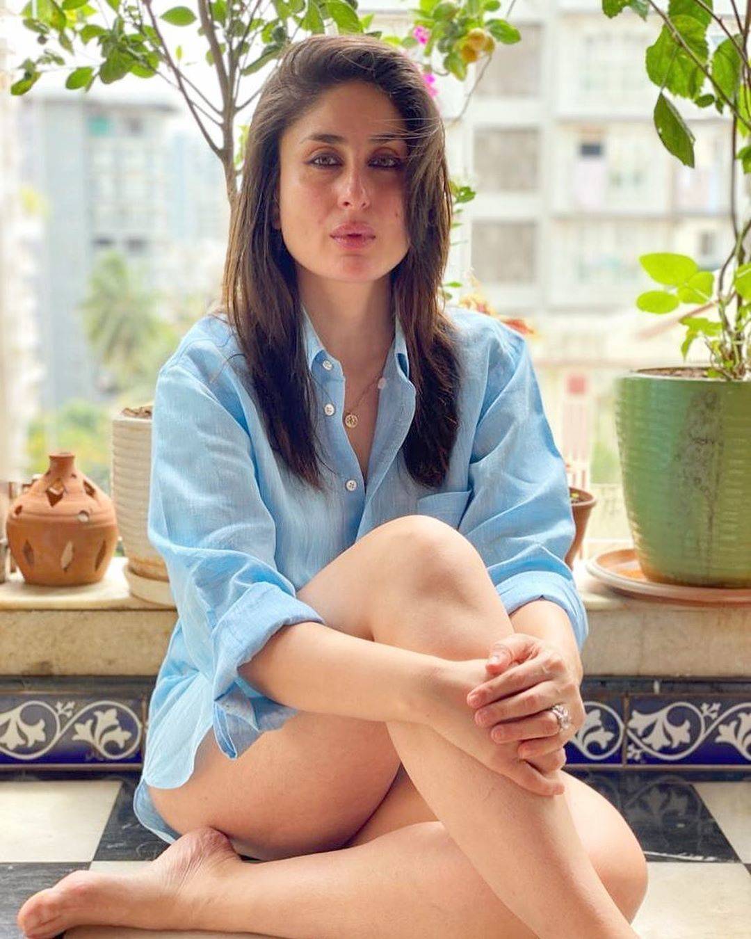 Hot Legs Kareena Kapoor Hq Scrolller