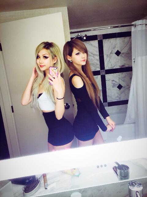 Hotties (x-post from r/RealChinaGirls) | Scrolller