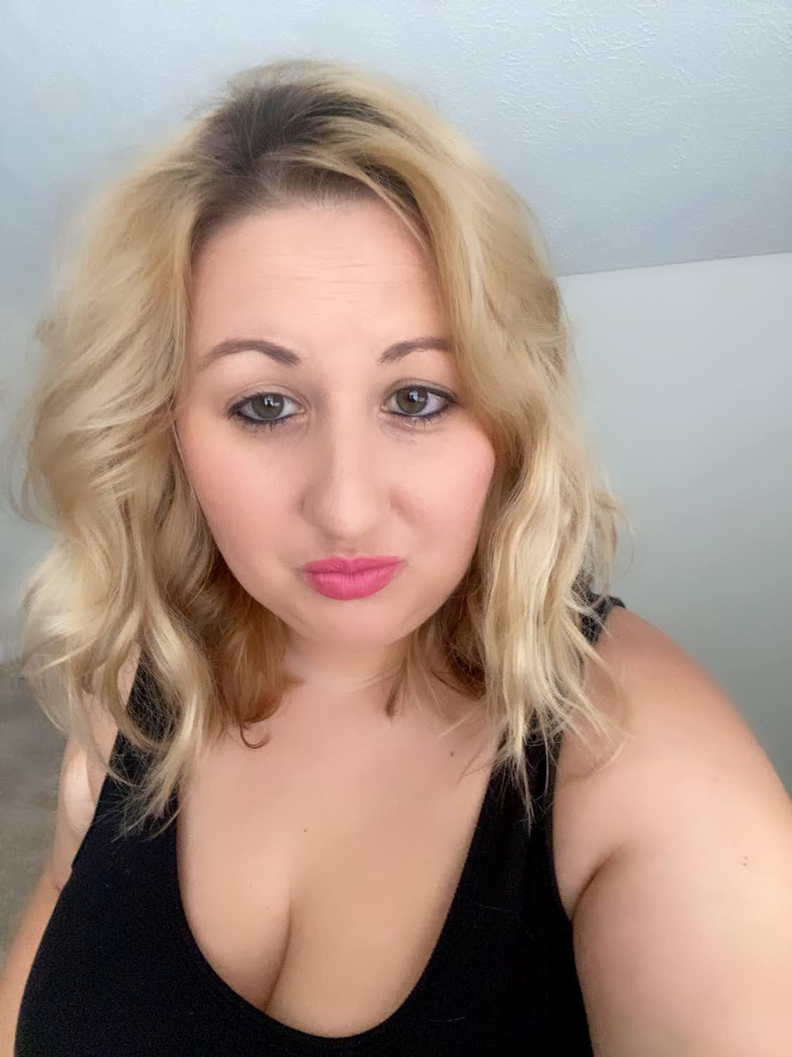 How do I look for work today? OC 35f | Scrolller