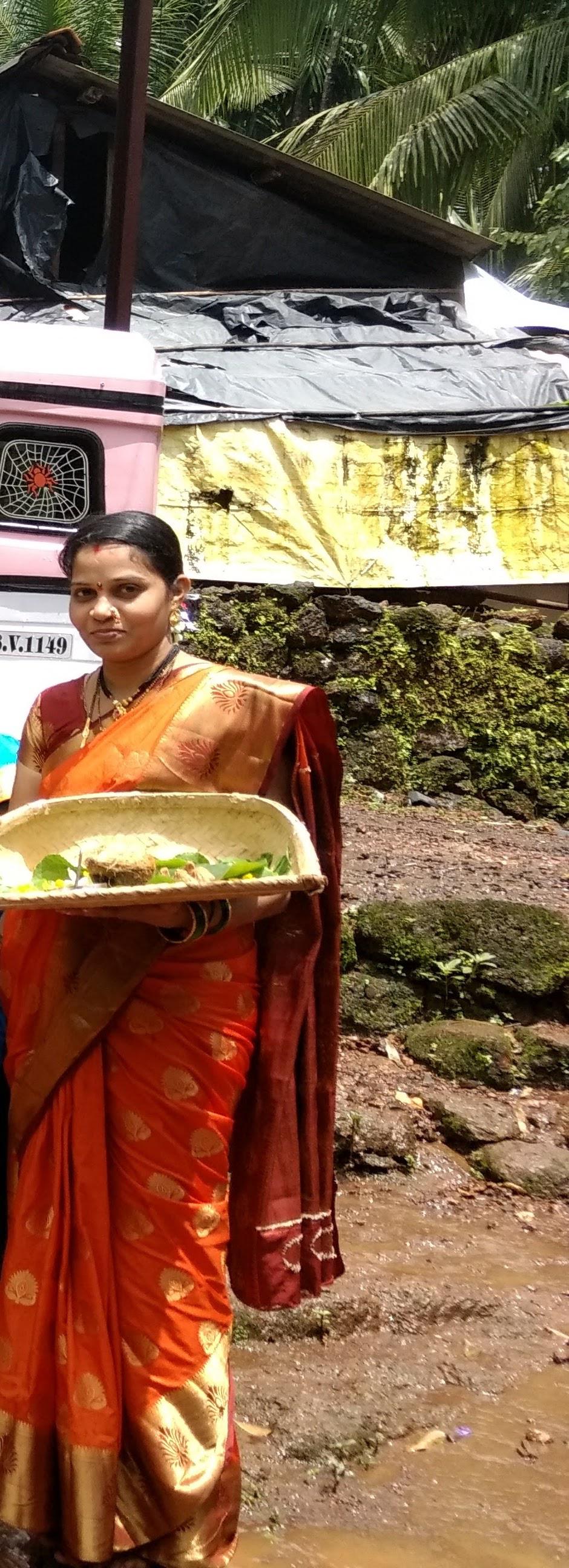 How Is This Marathi Aunty ️😍 Scrolller