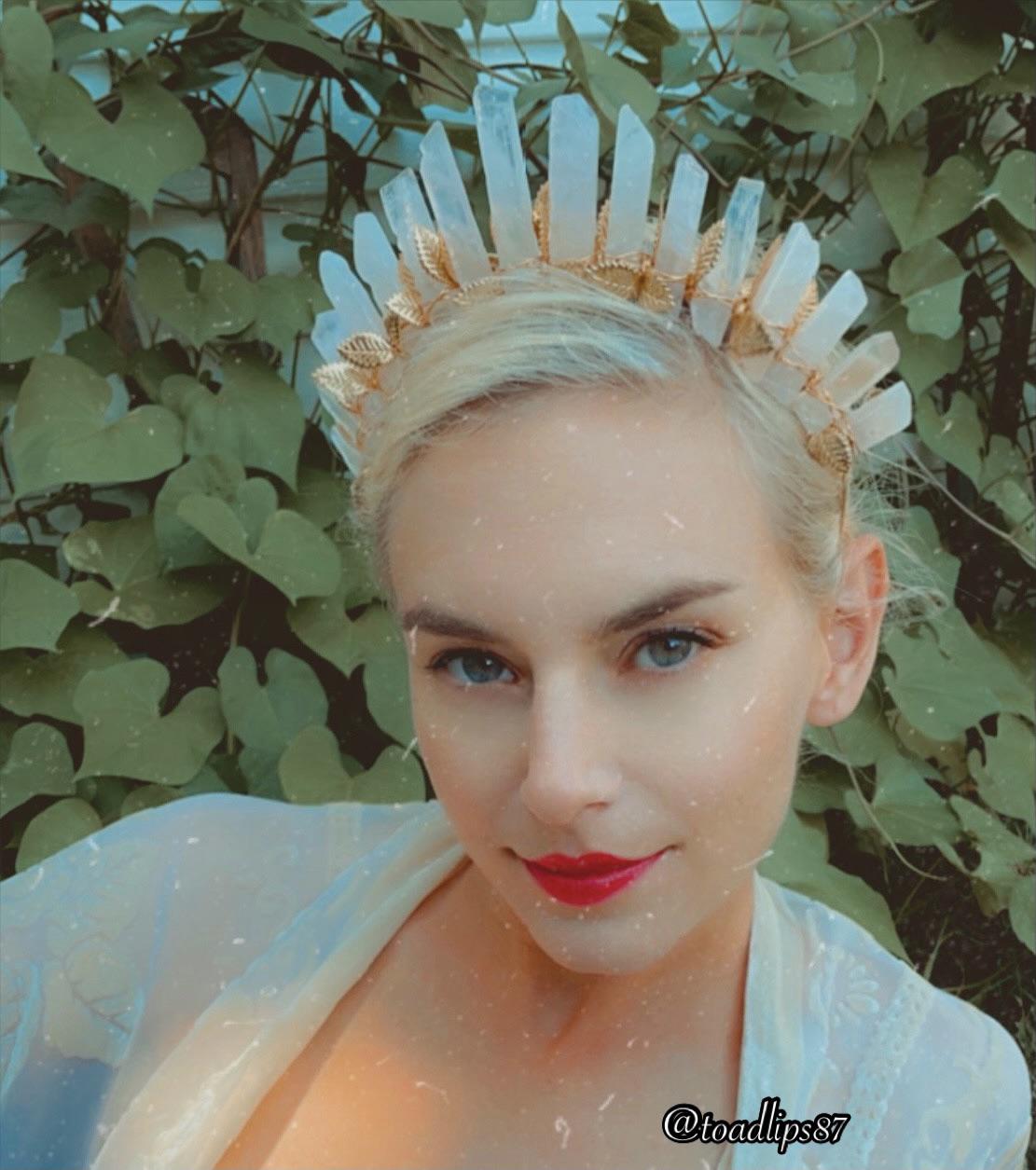 How’s my crown? | Scrolller