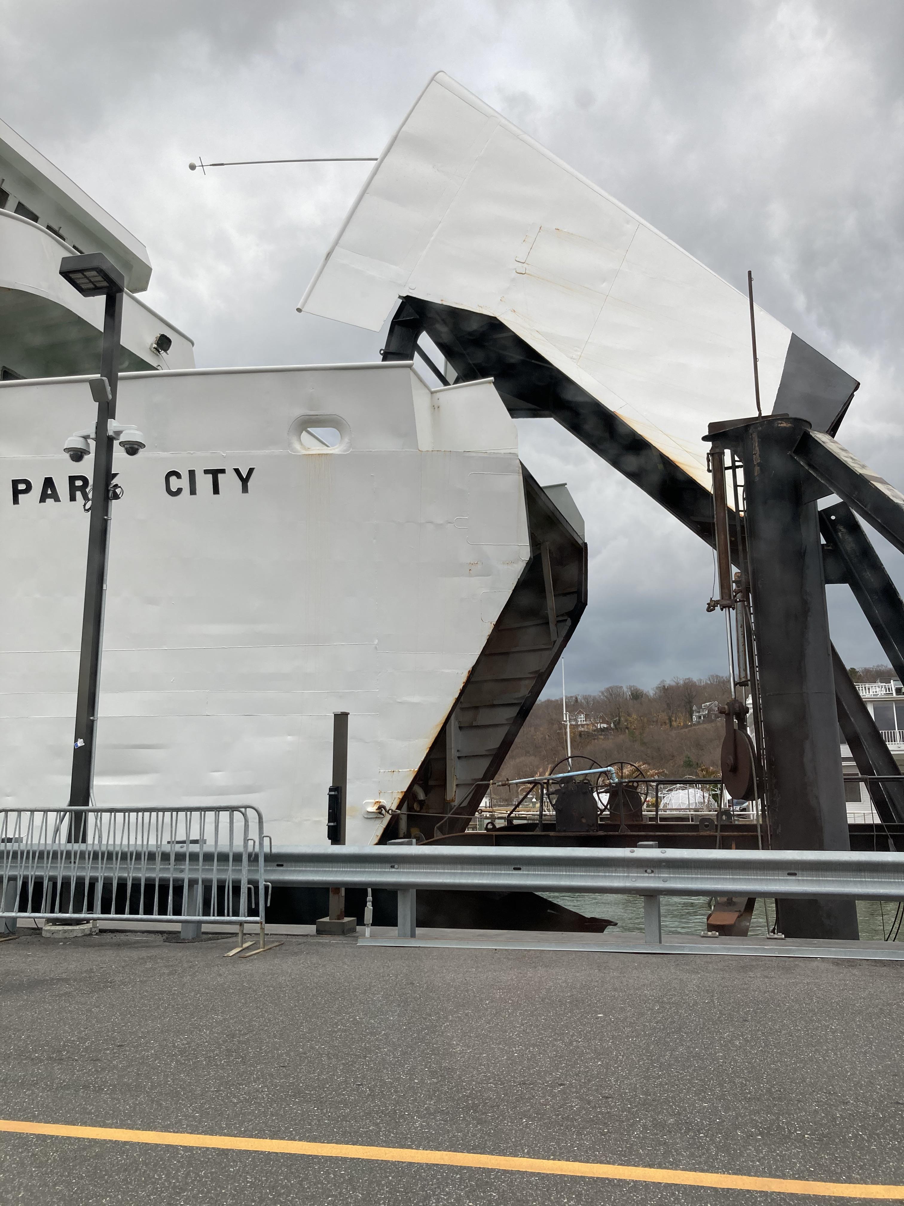 How this ferry opens for loading | Scrolller