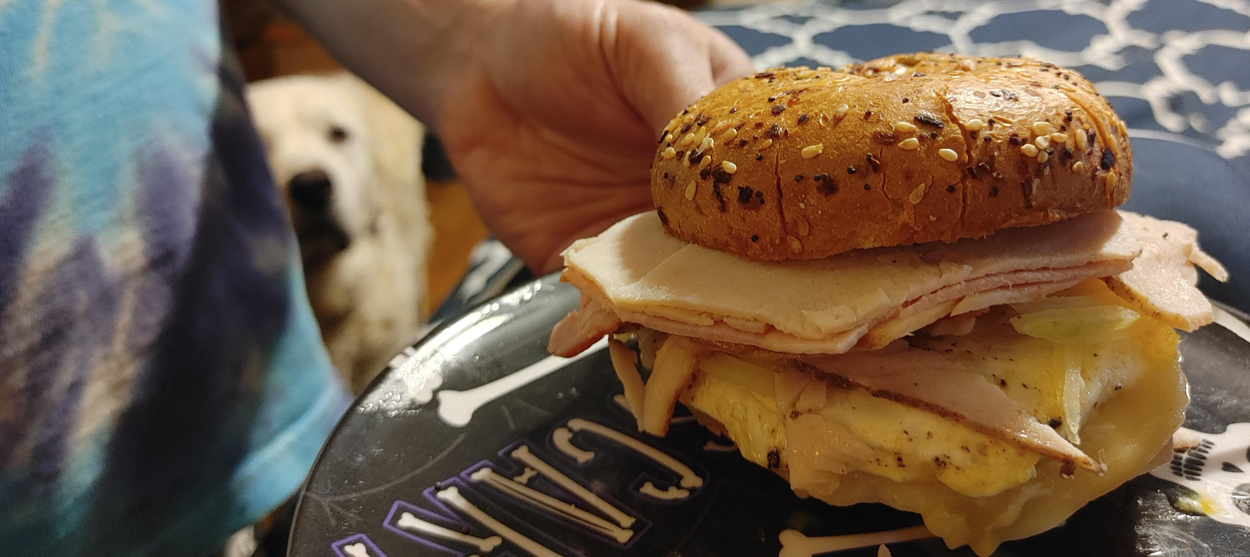 Hubby outdid himself on this breakfast sandwich!! | Scrolller
